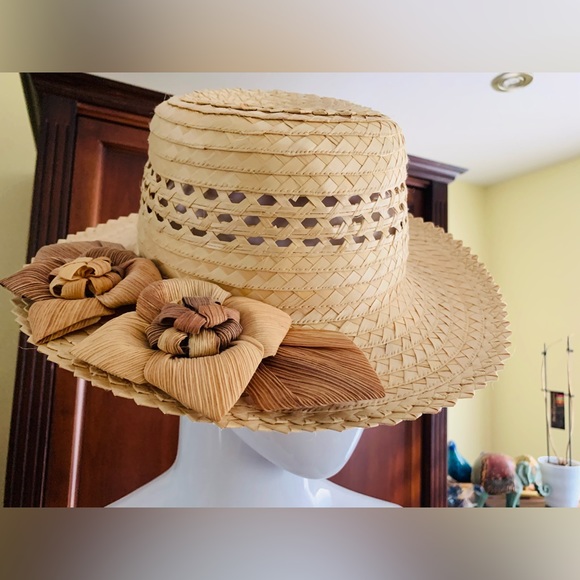 Accessories | Beautiful Real Straw Hat With Large Size Straw Flowers On ...